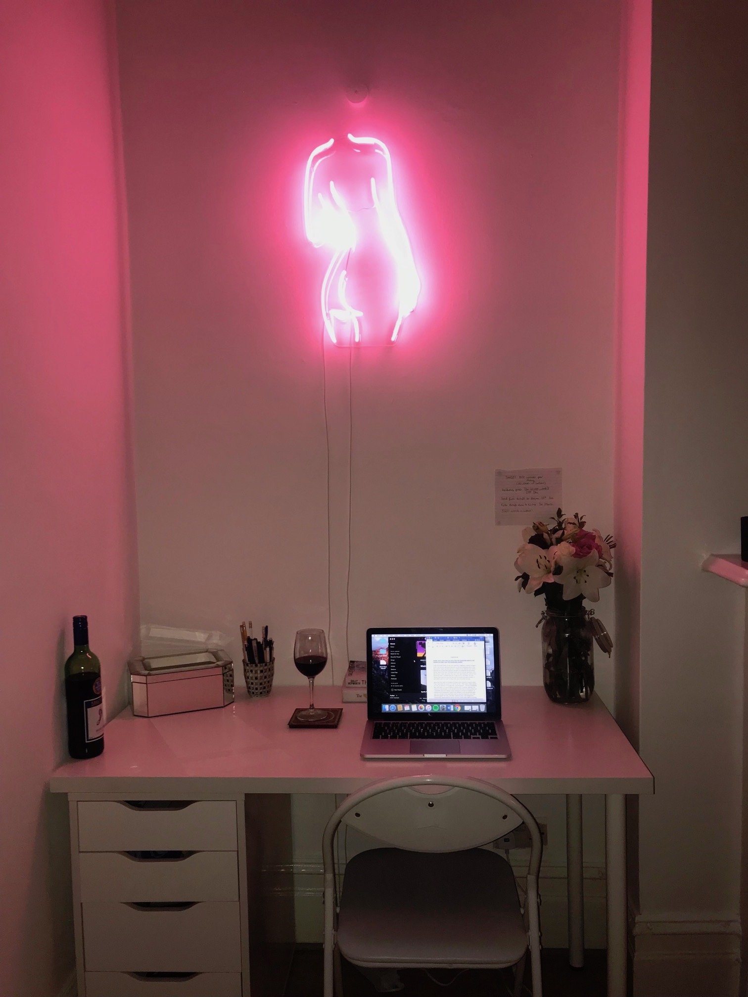 The Wrong Move by Jennifer Savin | Interview | Author Interviews